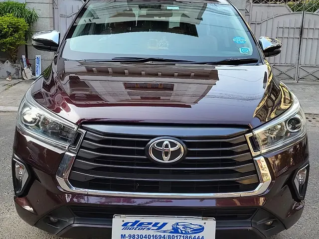 12 Second Hand Toyota Innova Crysta in Kolkata, Used Toyota Innova ...