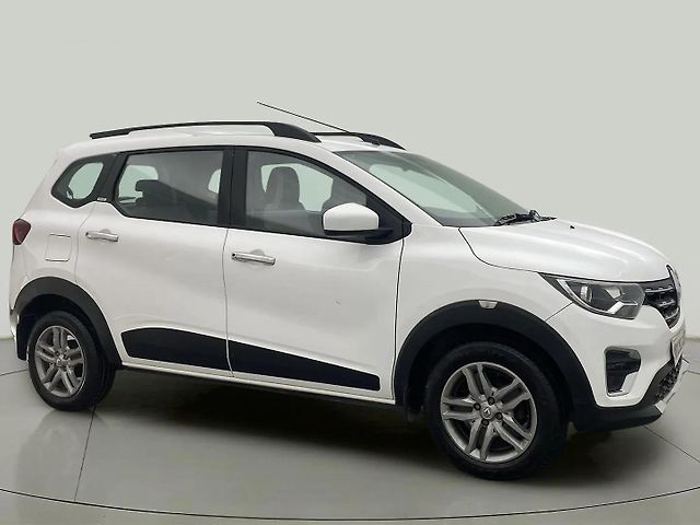 Second Hand 2019 Renault Triber RXZ for sale at Rs. 5,48,000 in Pune.