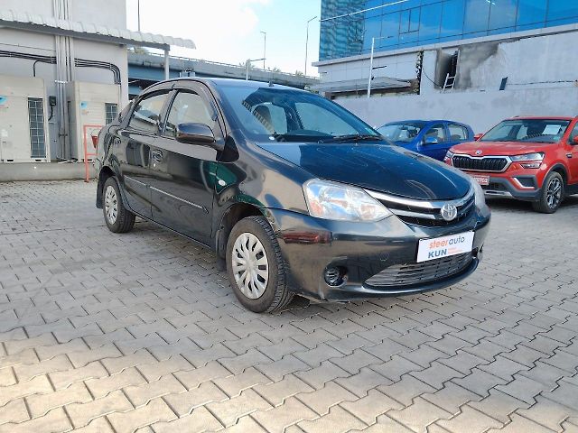 Second Hand 2011 Toyota Etios G for sale at Rs. 3,60,000 in Chennai.