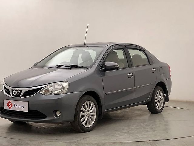 Second Hand 2015 Toyota Etios VX for sale at Rs. 4,25,000 in Pune.