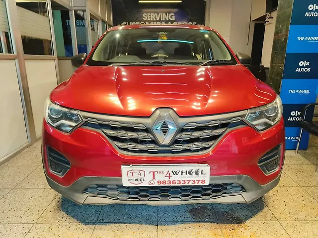 Second Hand 2021 Renault Triber RXE for sale at Rs. 4,19,000 in Kolkata.