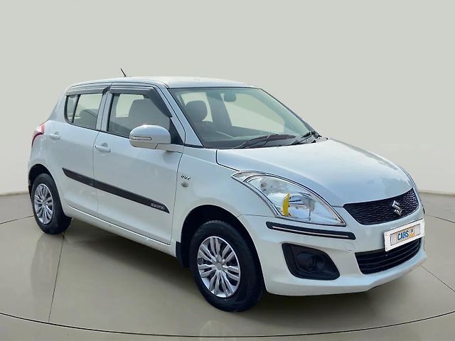 Second Hand 2016 Maruti Suzuki Swift LXi for sale at Rs. 3,53,530 in Surat.