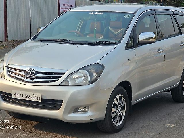 Second Hand 2009 Toyota Innova 2.0 V for sale at Rs. 4,50,000 in Pune.
