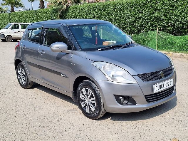 Second Hand 2014 Maruti Suzuki Swift VXi for sale at Rs. 2,99,000 in Delhi.