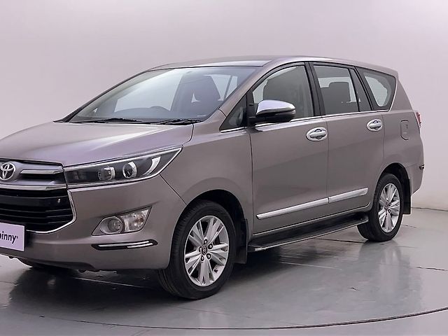 Second Hand 2018 Toyota Innova Crysta 2.4 ZX 7 STR for sale at Rs. 19 ...
