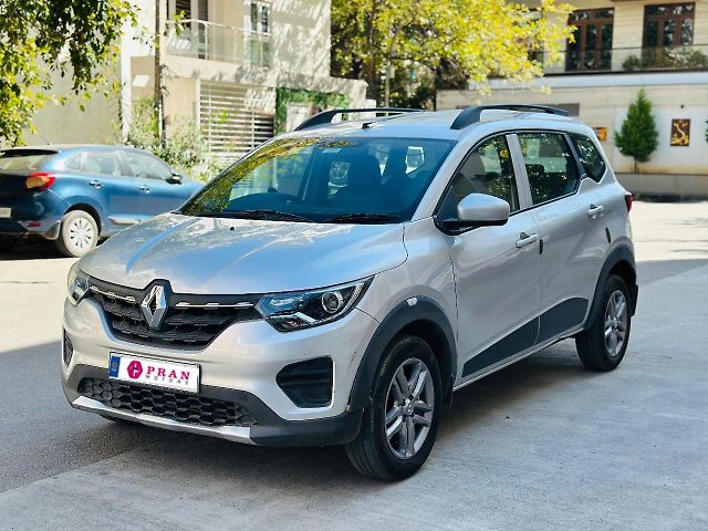 Second Hand 2021 Renault Triber RXL EASY-R AMT for sale at Rs. 5,54,000 ...