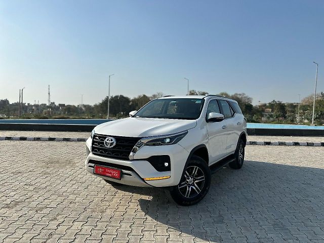 Second Hand 2021 Toyota Fortuner 4X2 MT 2.8 Diesel for sale at Rs. 33 ...