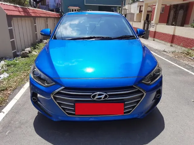 Second Hand 2018 Hyundai Elantra SX (O) 2.0 AT for sale at Rs. 10 ...