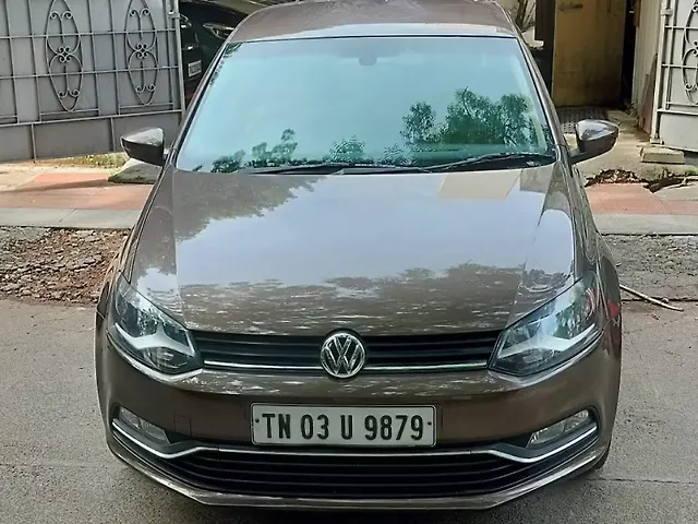 Second Hand 2017 Volkswagen Polo Highline1.5L (D) for sale at Rs. 6,90,000 in Chennai.