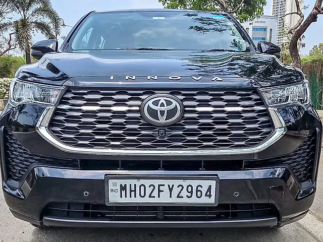 75 Second Hand Toyota Innova Hycross in India, Used Toyota Innova ...