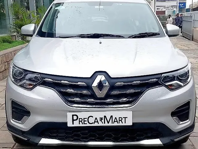 Second Hand 2019 Renault Triber RXZ for sale at Rs. 6,40,000 in Bangalore.