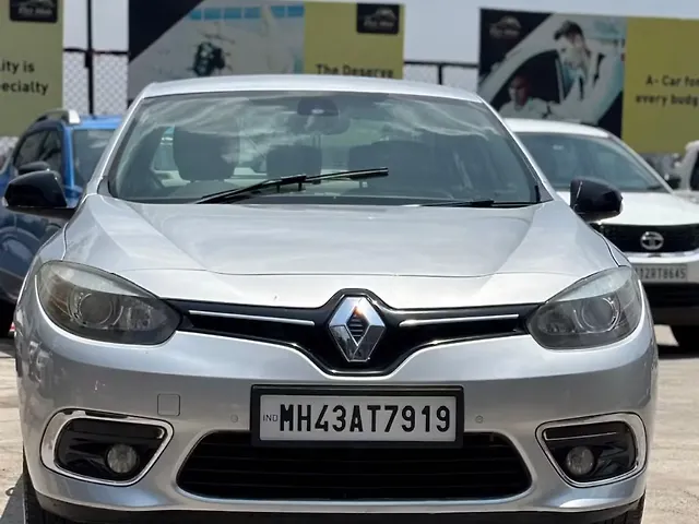 Second Hand 2015 Renault Fluence 1.5 E4 for sale at Rs. 4,25,000 in Pune.