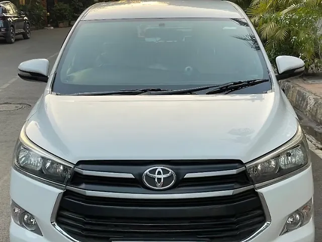 Second Hand 2017 Toyota Innova Crysta 2.8 GX AT 8 STR for sale at Rs ...