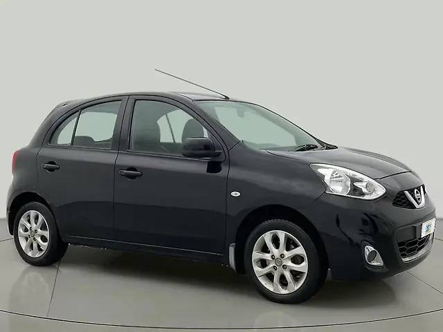 Second Hand 2016 Nissan Micra XV CVT for sale at Rs. 4,23,000 in Chennai.