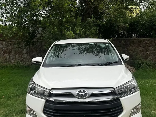 Second Hand 2017 Toyota Innova Crysta 2.4 VX 8 STR for sale at Rs. 14 ...
