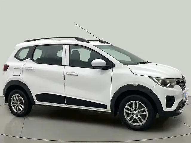 Second Hand 2019 Renault Triber RXL for sale at Rs. 5,23,364 in Chennai.