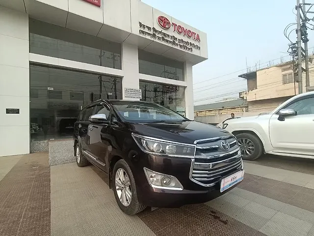 Second Hand 2018 Toyota Innova Crysta 2.4 ZX 7 STR for sale at Rs. 18 ...
