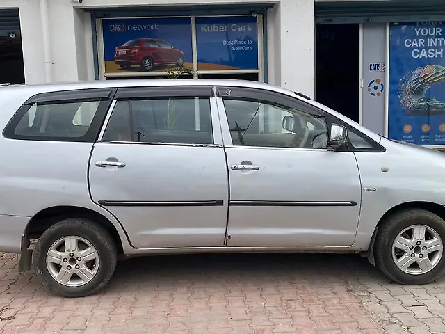 Second Hand 2006 Toyota Innova 2.5 V 8 STR for sale at Rs. 2,49,000 in ...