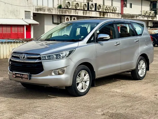 Second Hand 2016 Toyota Innova Crysta 2.8 ZX AT 7 STR for sale at Rs ...
