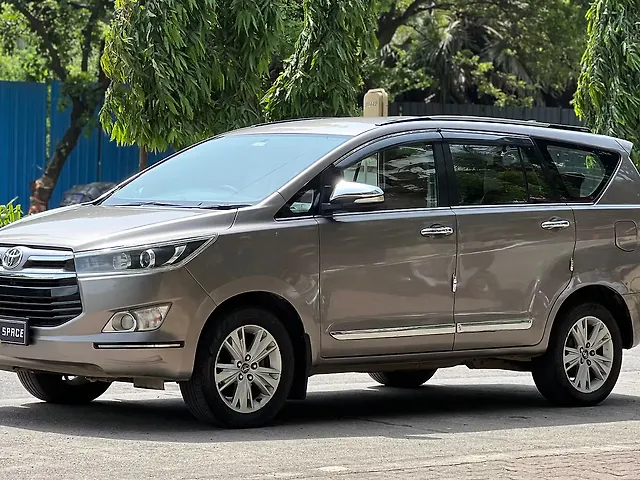 Second Hand 2016 Toyota Innova Crysta 2.8 ZX AT 7 STR for sale at Rs ...