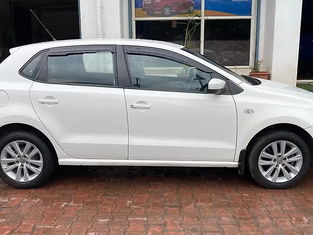 Second Hand 2012 Volkswagen Polo Highline1.2L (P) for sale at Rs. 2 ...