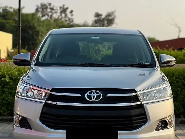 Second Hand 2019 Toyota Innova Crysta 2.4 G 7 STR for sale at Rs. 14 ...