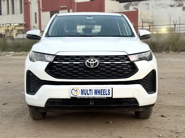 127 Second Hand Toyota Innova Hycross in India, Used Toyota Innova ...