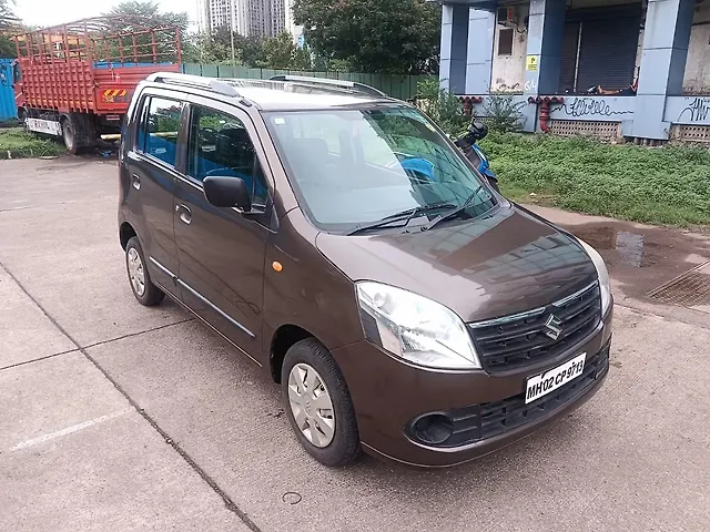 Second Hand 2012 Maruti Suzuki Wagon R 1.0 LXi for sale at Rs. 1,99,000 in Mumbai.