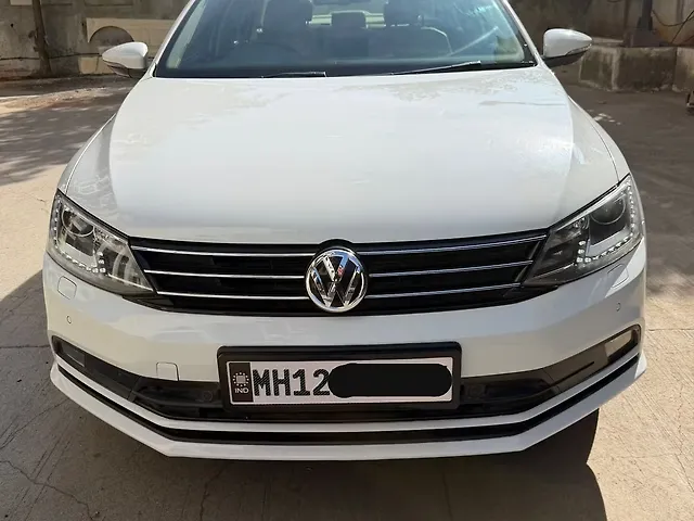 Second Hand 2016 Volkswagen Jetta Highline TDI AT for sale at Rs. 8 ...