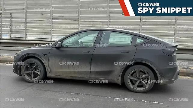 Undisguised Tesla Model Y Spied Testing | CarTrade