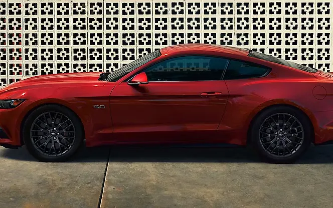 Ford Mustang - Mustang Price, Specs, Images, Colours