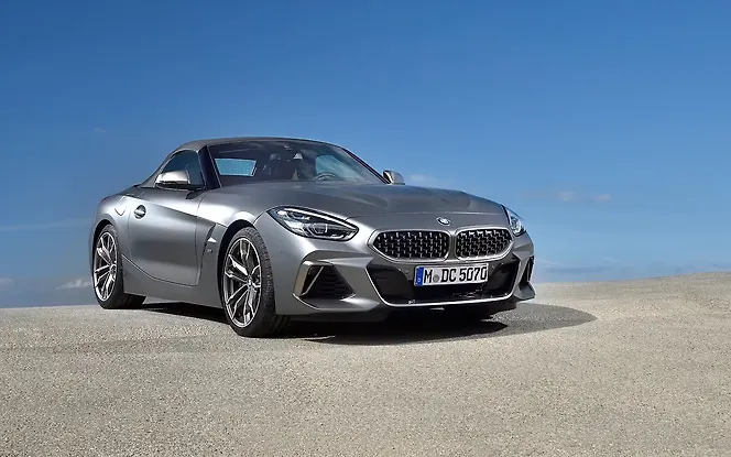 BMW Z4 - Z4 Price, Specs, Images, Colours