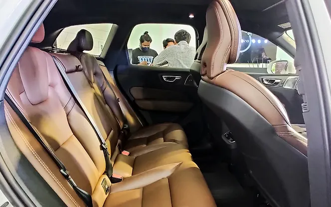 Volvo XC60 Price, Images, Specs, Reviews, Mileage, Videos | CarTrade