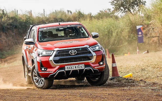 Toyota Hilux - Hilux Price, Specs, Images, Colours