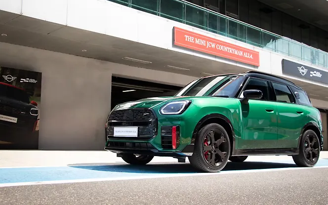 Mini Countryman - Countryman Price, Specs, Images, Colours