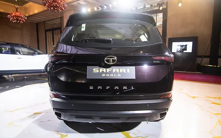 Tata Safari Price, Images, Specs, Reviews, Mileage, Videos | CarTrade